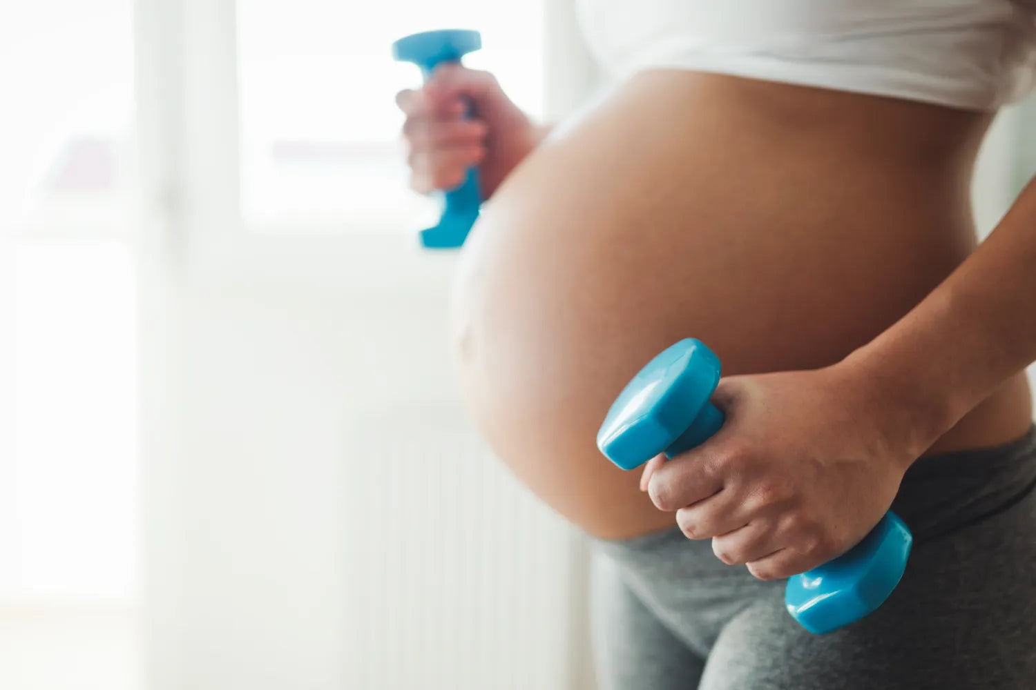 Pregnancy Workout Plan: The Ultimate Guide | iwi life